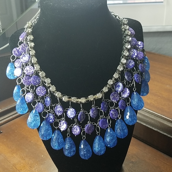 Jewelry | Silver Tone Brilliant Blue Stone Neclace | Poshmark
